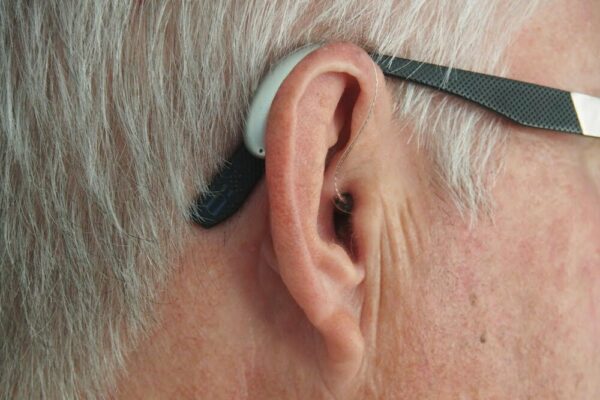 Cochlear Implants vs. Hearing Aids: Which Is Better?